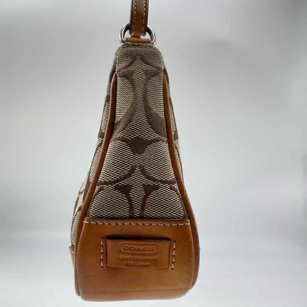 Vintage Coach Signature Logo Demi Hampton Small Leath… - Gem